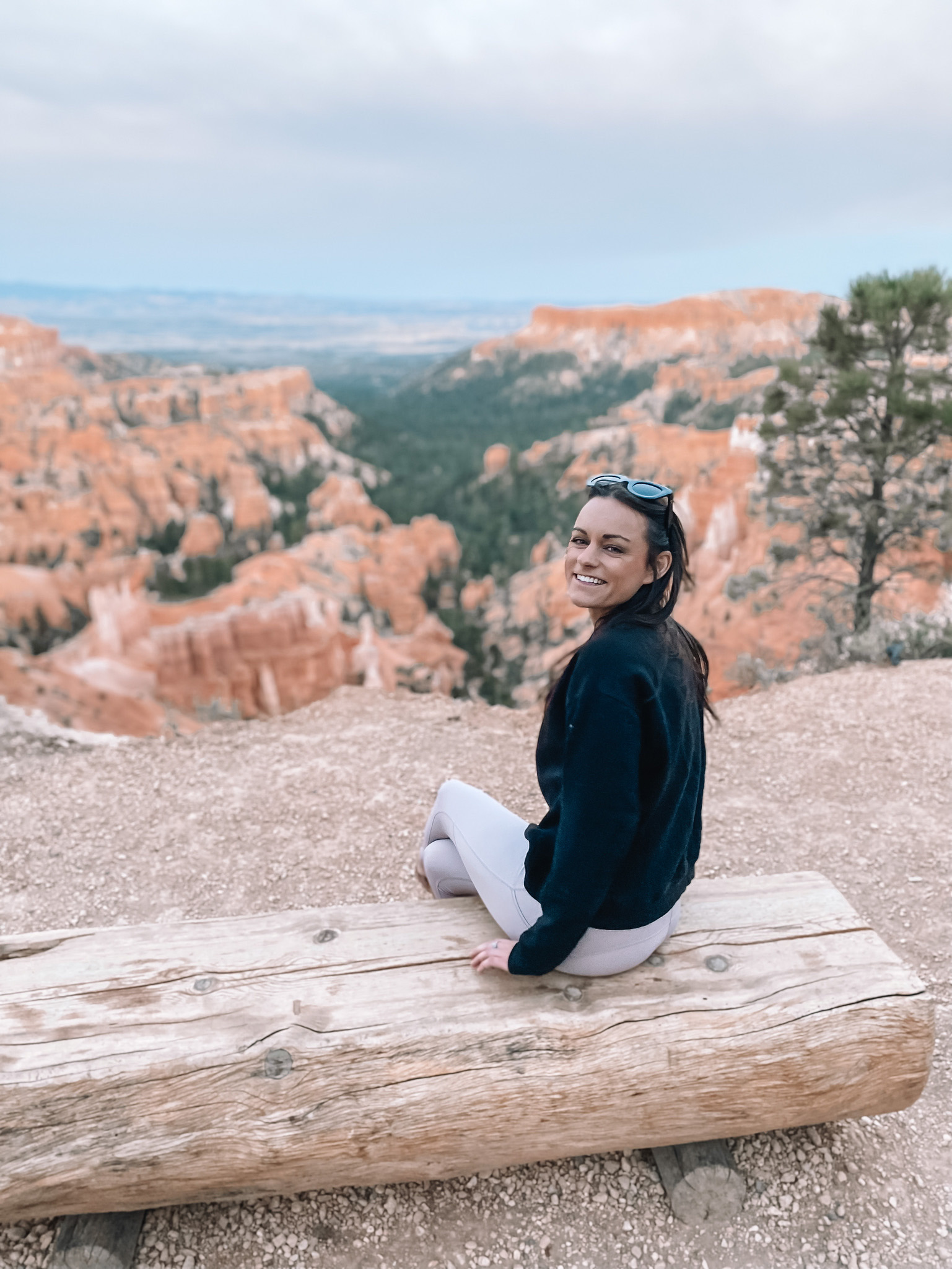 Utah Road Trip Outfits + Packing List - Emjacquelyn