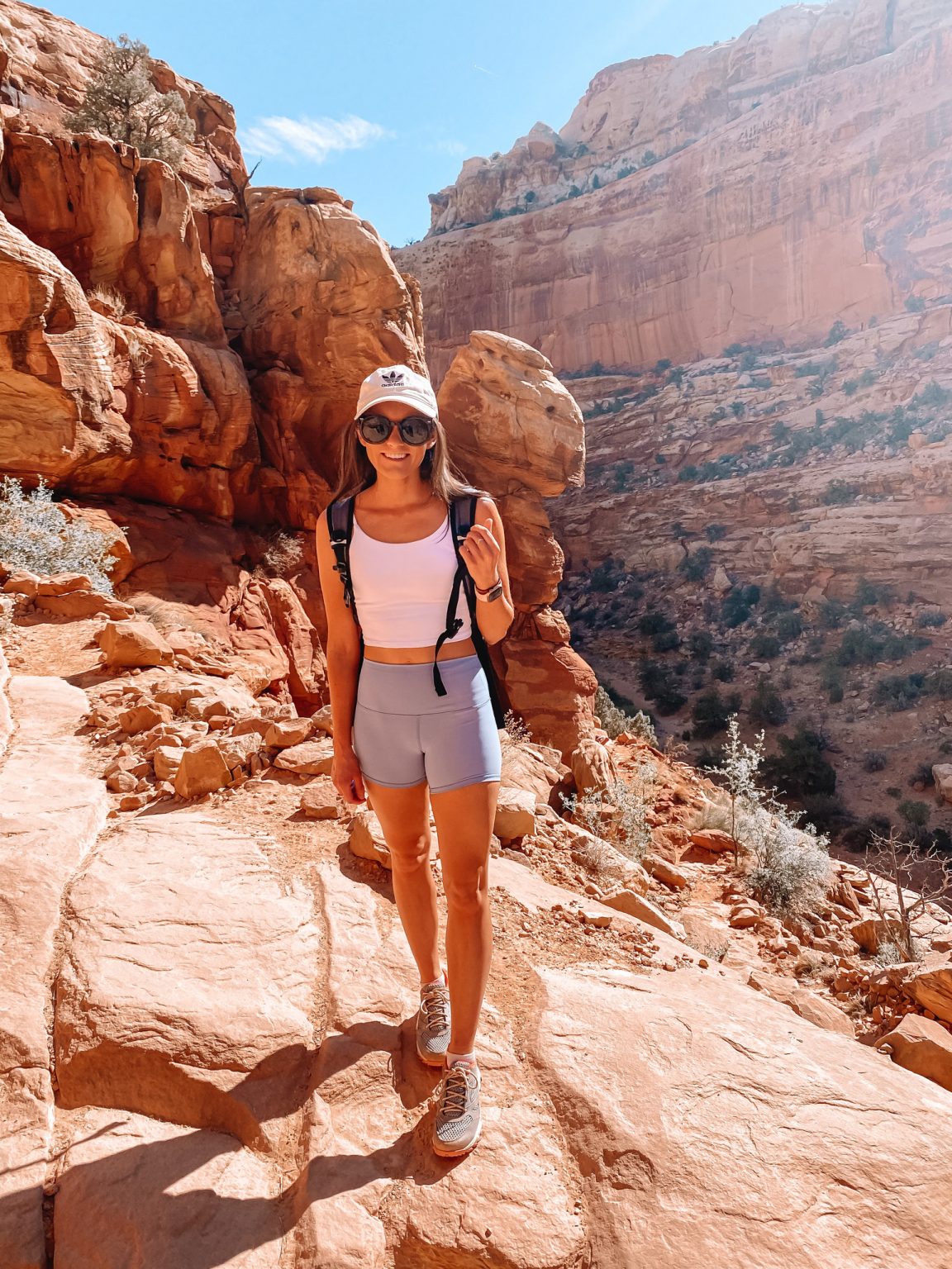 Utah Road Trip Outfits + Packing List - Emjacquelyn
